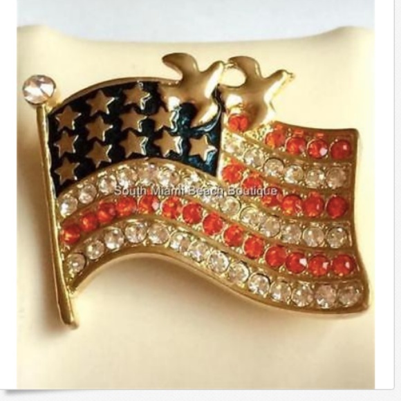 Unbranded | Jewelry | Gold American Flag Pin Brooch Crystal Usa July ...